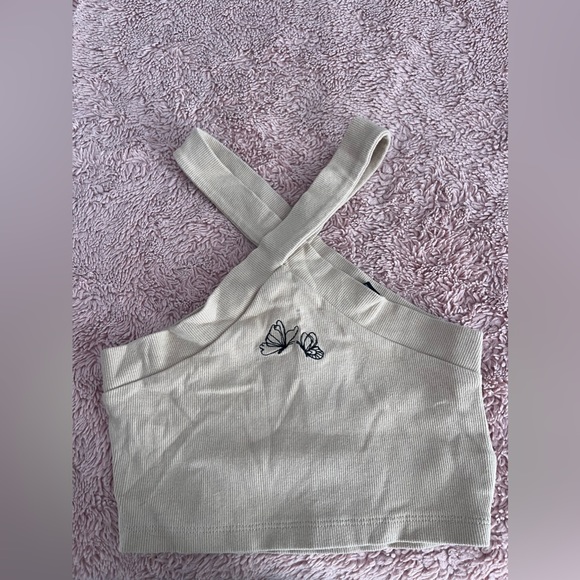 Forever 21 | Tops | Criss Cross Crop Top | Poshmark